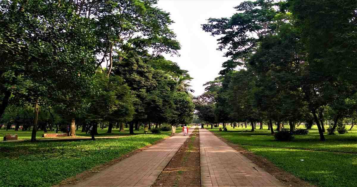 Most Scenic Public Parks in Dhaka City to Get Fresh Air